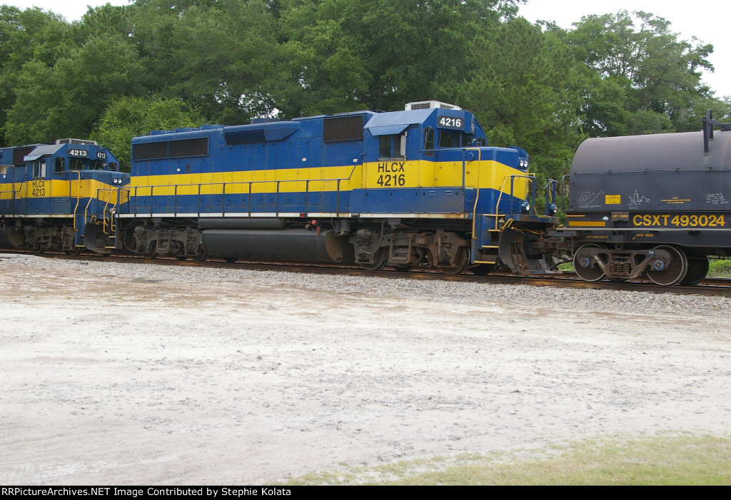 HLCX 4216 ON THE LOCAL JOB